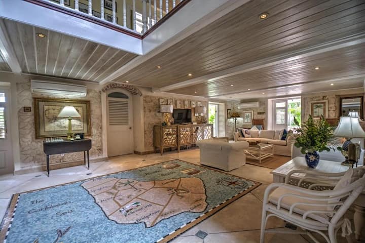 Magnificent Plantation House Overlooking The  Sea - Barbados