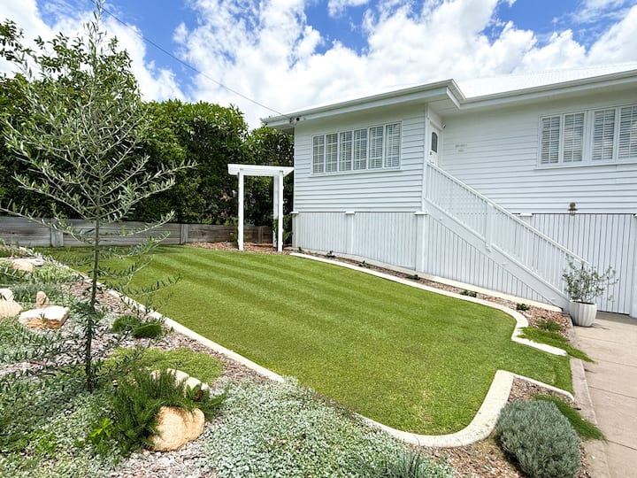 House On The Range - Rockhampton