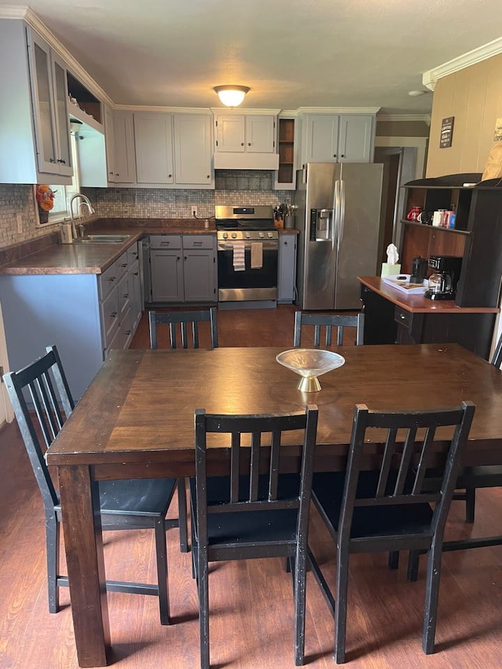 Spacious Home In Tyler - Tyler, TX