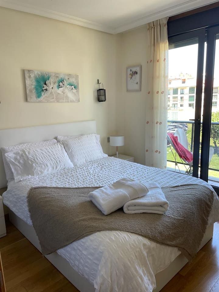 Recuncho Costeiro/ Coastal  Cove - Baiona