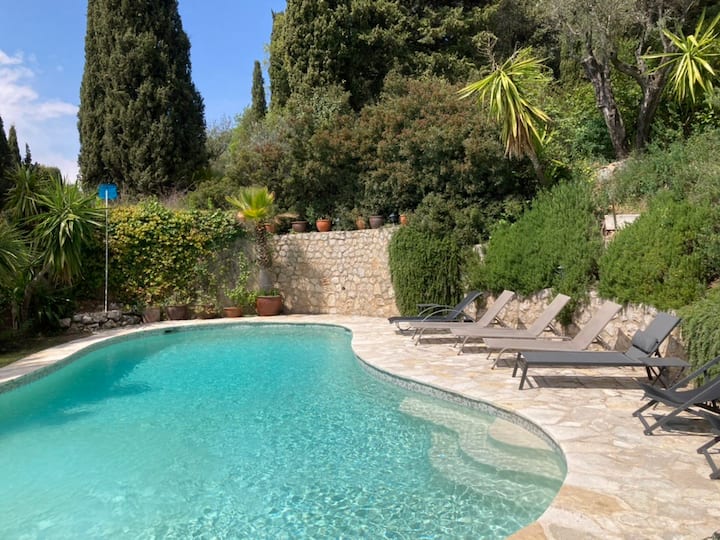 Mas Authentique 5ch Piscine Chauffée Et Jardin - Nizza