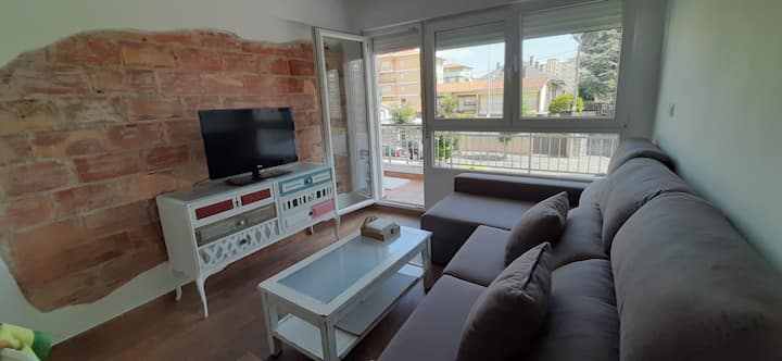 Apartamento A 300 Metros De La Playa - Laredo
