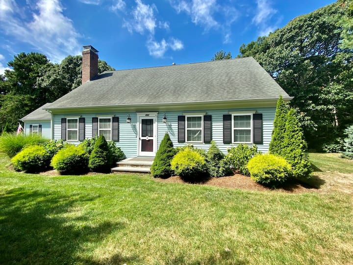 Spacious Family Vacation Gem In Cape Cod - Dennis, MA