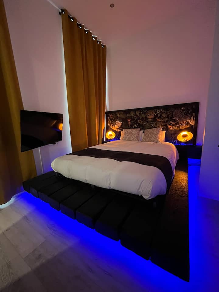 Chambre Moderne Et Luxueuse! - Courcelles