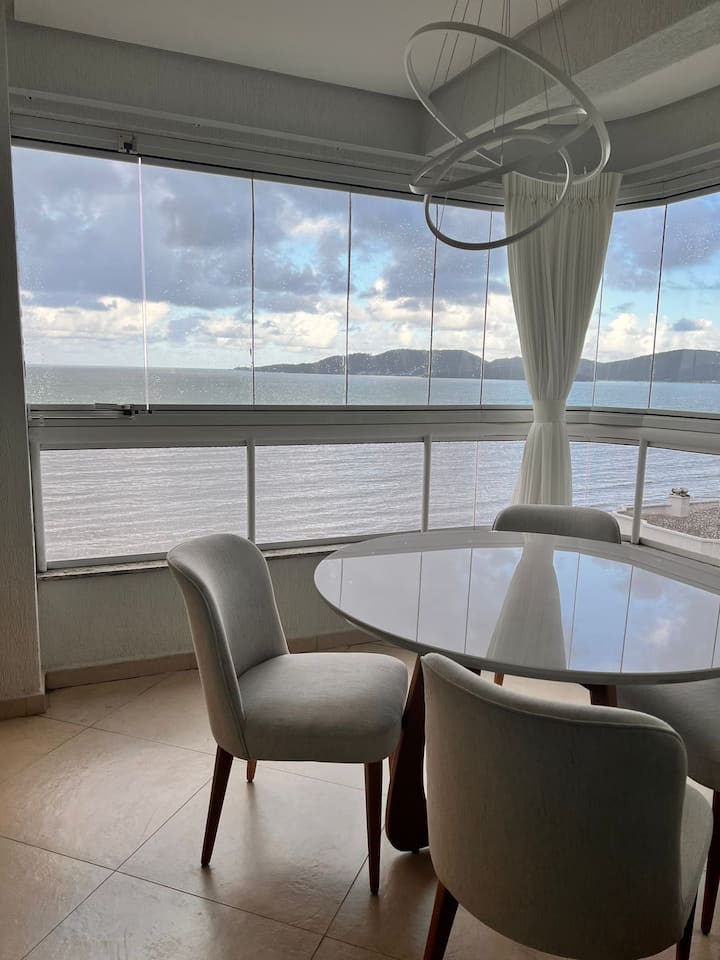 Apartamento Frente Mar Itapema - Pôrto Belo