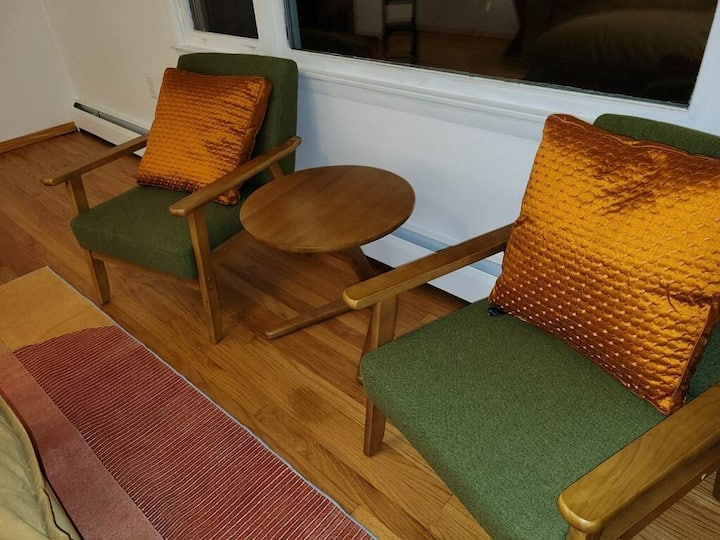 Relaxing Retro Rutland Retreat - Rutland, VT