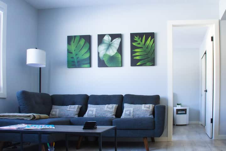 Spectacular Condo By Whyte & Uni - Edmonton