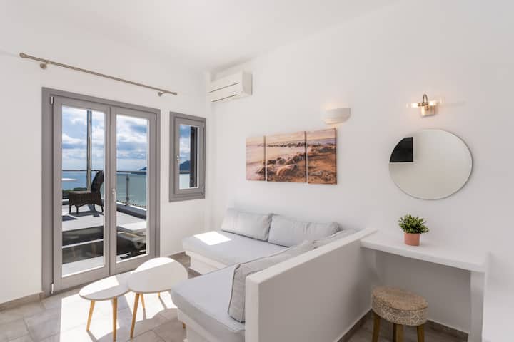 Aurora Suite At Enalion White Suites - Oia