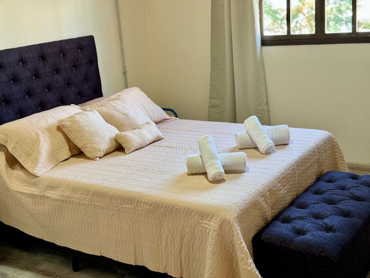 Departamento Entero: ¡A Pasos Del Centro Y Cómodo! - El Calafate