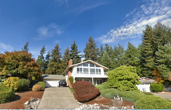 Welcome To Your Dream Vacation! - Bellevue, WA