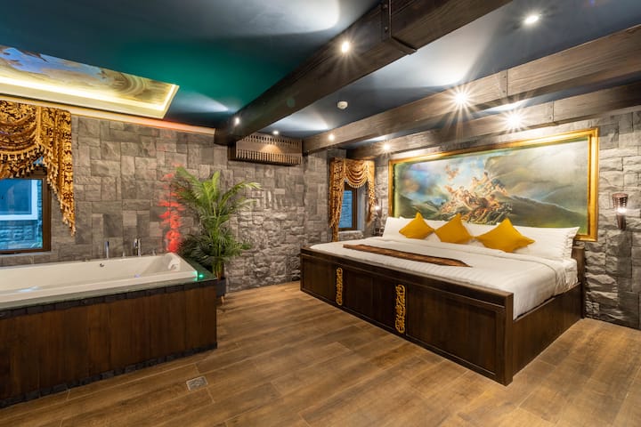 The Castle Pratumnak Hill Pattaya 6 Bedroom - Pattaya
