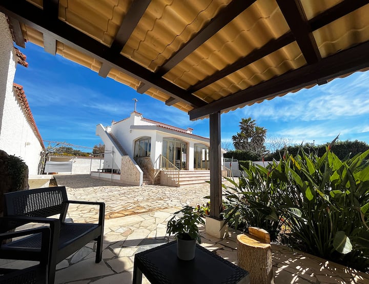 Villa Facing Campomarino Beach - Campomarino