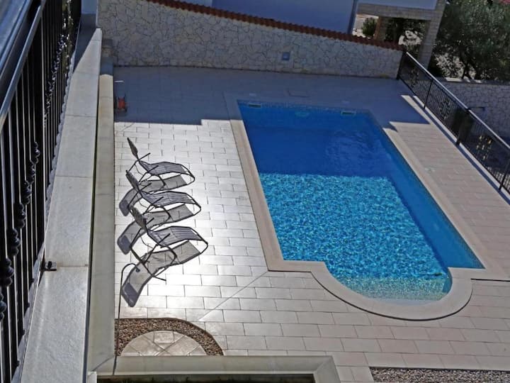 Lovely Apartment With Nice Pool And Great View! - Primošten