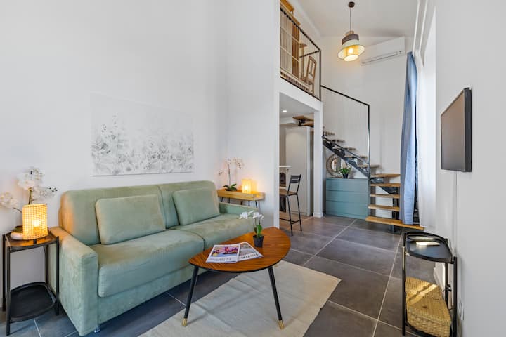 Superbe Duplex Lumineux Vieil Antibes Proche Plage - Antibes