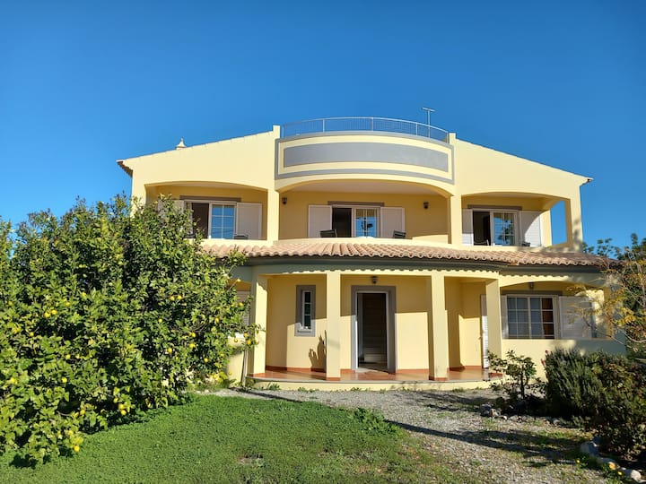 Casa Amarela Patrocinio Covada, Dog-friendly - Fuseta