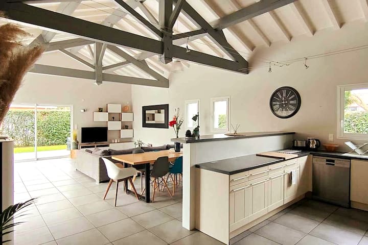 Magnifique Maison T4 Proche De L'océan - Tosse