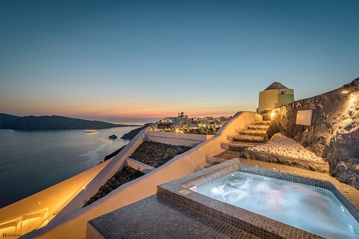 Executive Cave Suite - Oia
