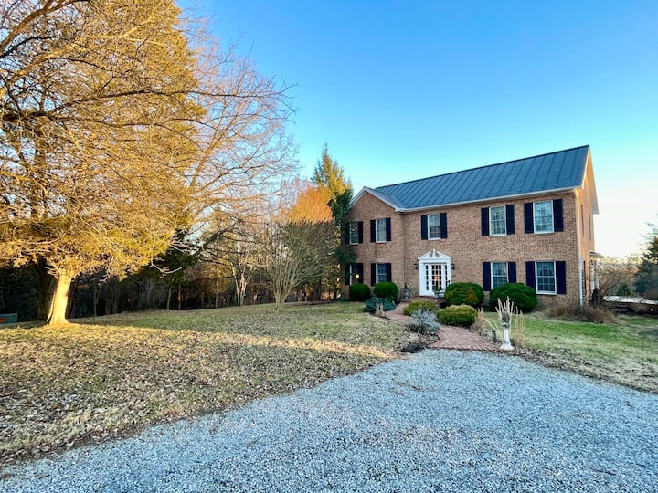 Leesburg/waterford Home On 35 Acres - Leesburg, VA