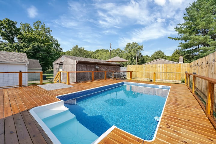 Marjie's Retreat With Hot Tub & Swimming Pool - Laurelville, OH