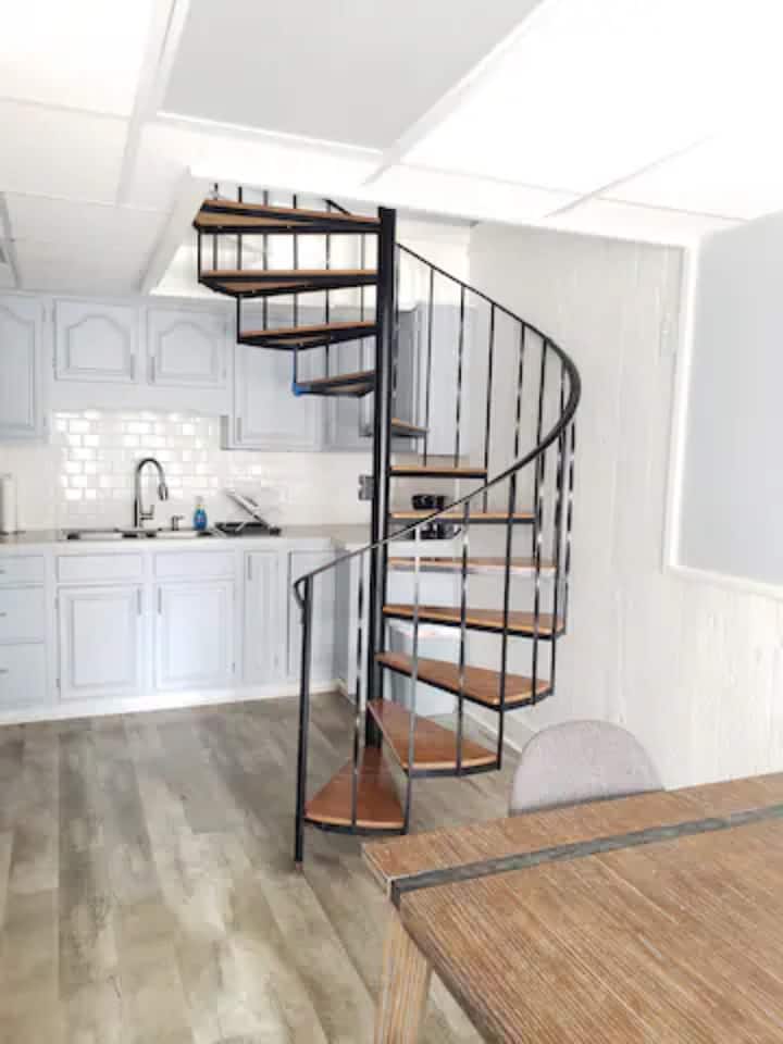 Renovated Loft In Boutique Motel - Frankfort, MI