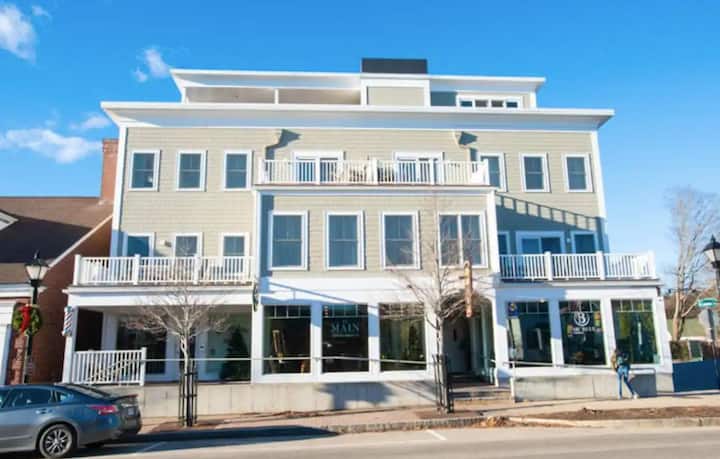 1 Br W/free Parking - Minutes To Maine Coastline - Kennebunk, ME