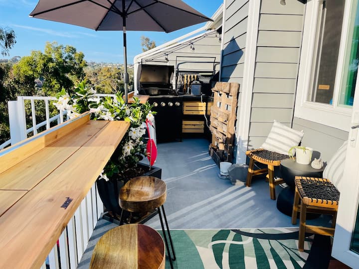 Summer Siestas In Sunny Socal - Encinitas, CA