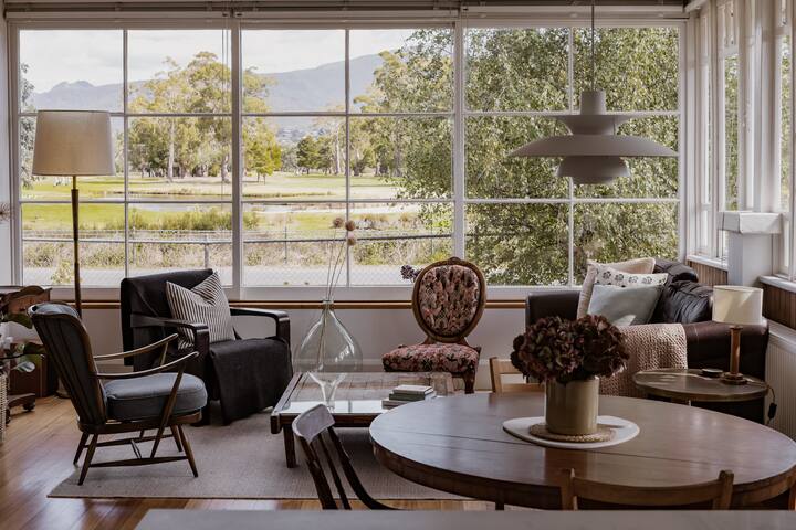 Nordic Wanderhaven - Sauna, River And Golf Views - Hobart