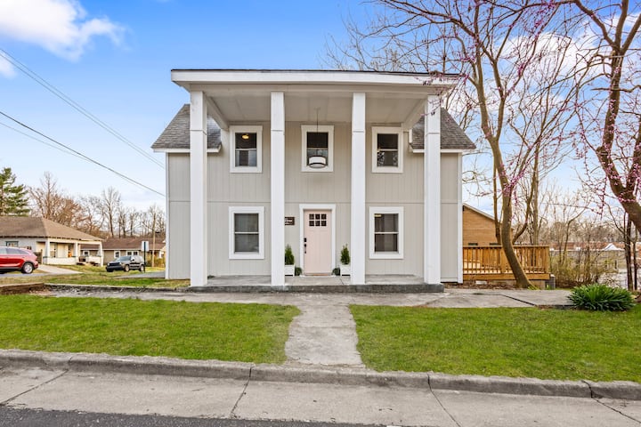 Elle•house - Siloam Springs, AR
