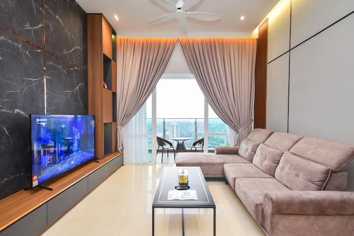 【Private Bbq】tritower D'glitz Suite【6pax |Mahjong】 - Yishun