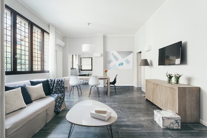 Spazioso Trilocale In Centro Storico - Bologna
