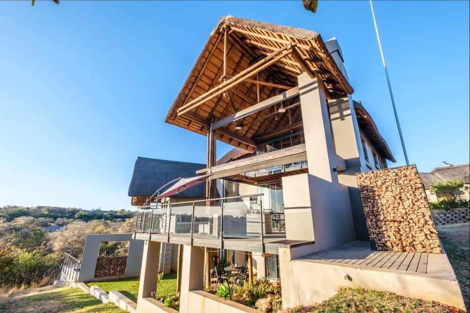 Bushveld View Estate Vacation Rentals & Homes - North West, South ...