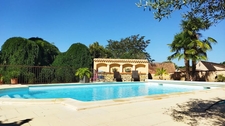 Gite Rez De Chaussée - Piscine - Le Bugue