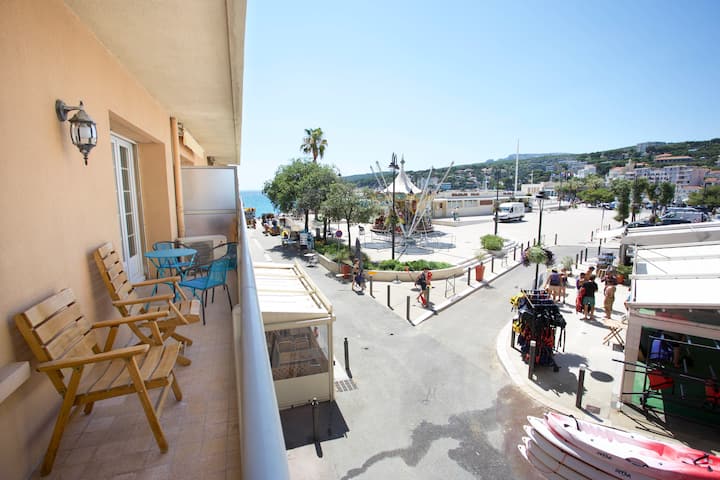 Cassis T2 Les Pieds Dans L'eau - Plage du Bestouan