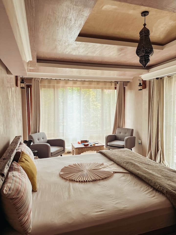 Large En-suite Room In Quiet Townhouse - Kampala