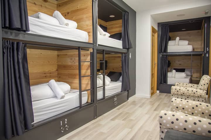 Private 6-bed Room - Ensuite - Haro