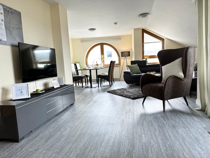 Seehaus Aachblick, Stilvolle Ferienwohnung - Meersburg