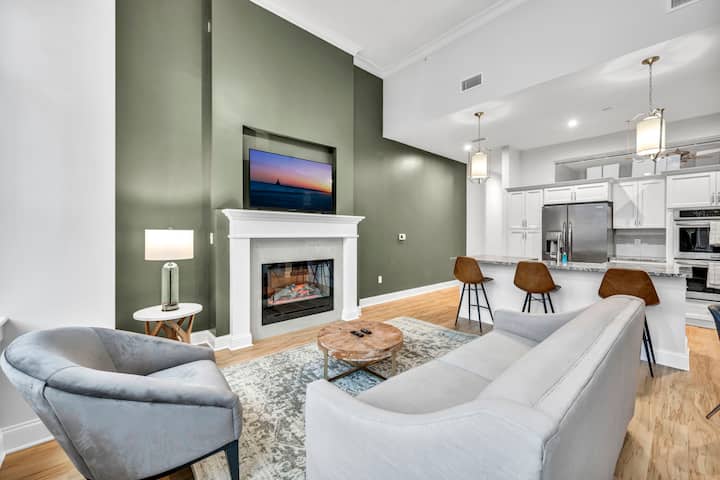 Luxury Condo Heart Of Downtown | 98/100 Walk Score - Cleveland, OH