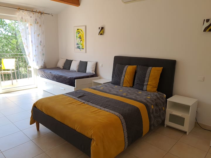 Chambre D'hôte Avec Terrasse (3) - Lunel