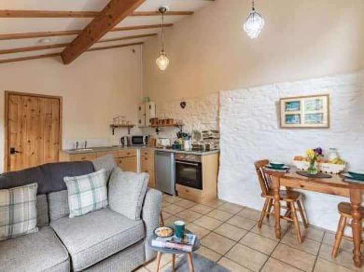 Lily Cottage - Secluded, Private - Bideford