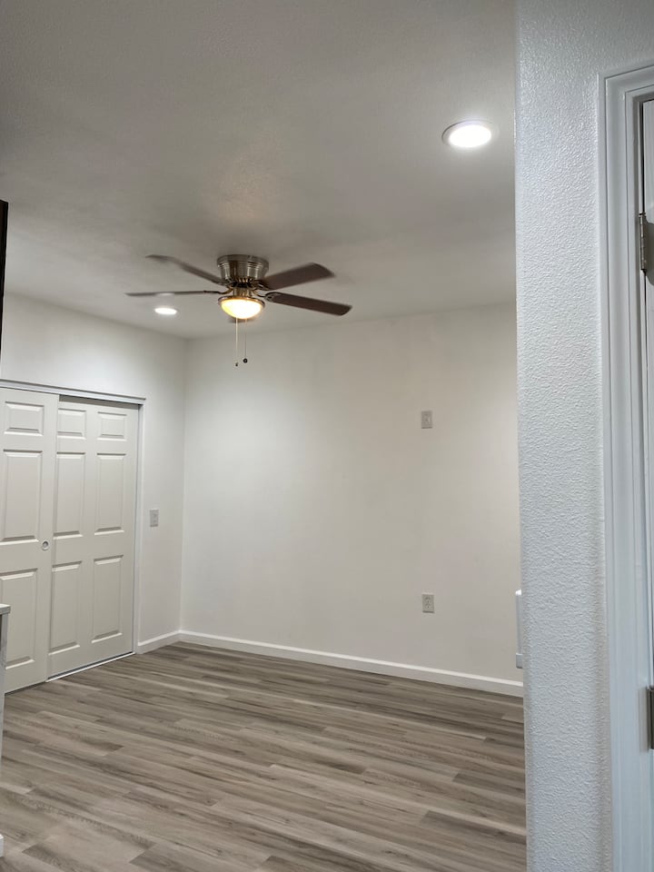 Oak Dell Studio - Moreno Valley, CA