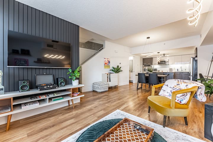 The Banks - * Heated Underground Free Parking* - Saskatoon