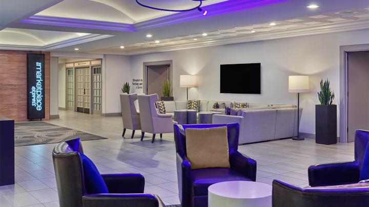 Stylish San Diego Downtown Suite - San Diego, CA