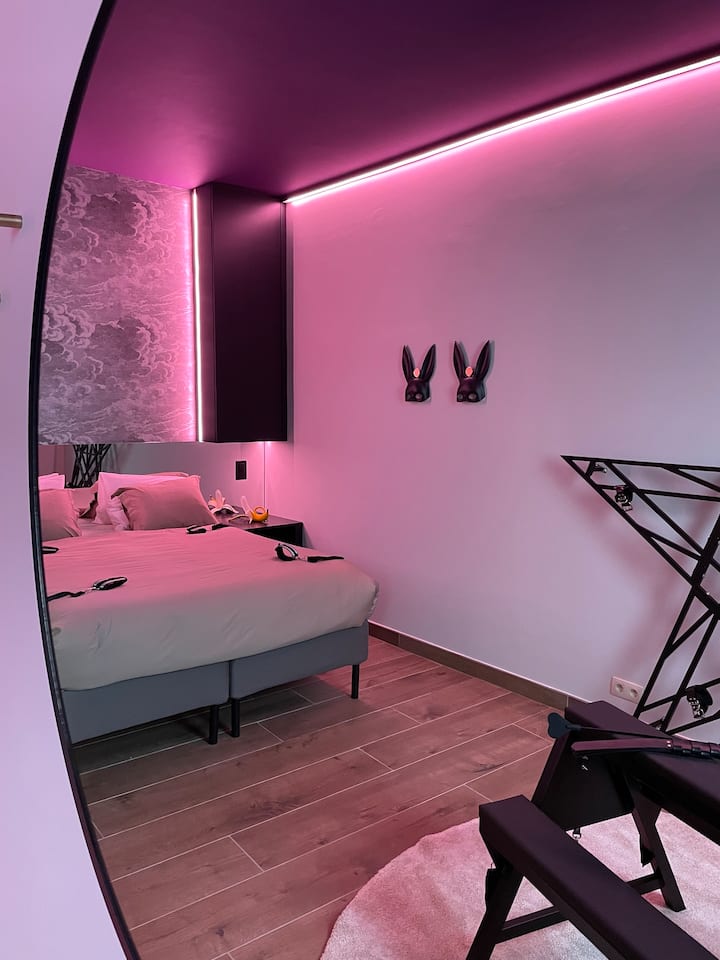 Intimate Escape - Love Room - Arlon