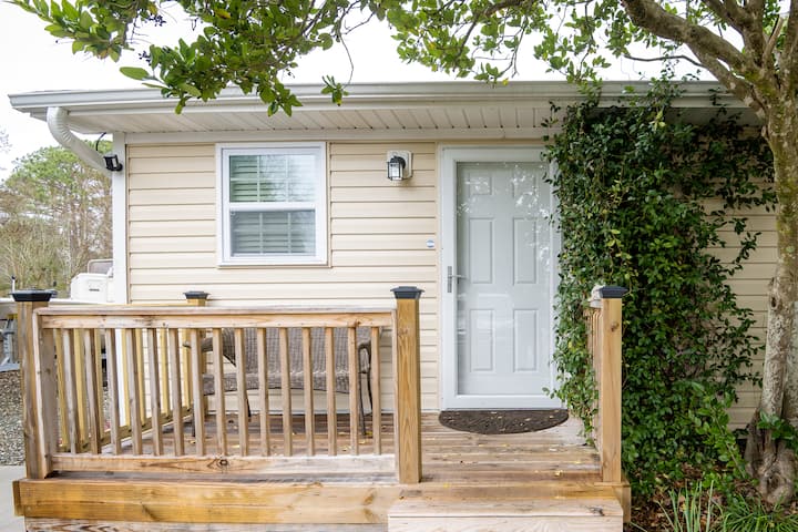 Cozy Studio! Ideal For Traveling Nurses - Wilmington, NC