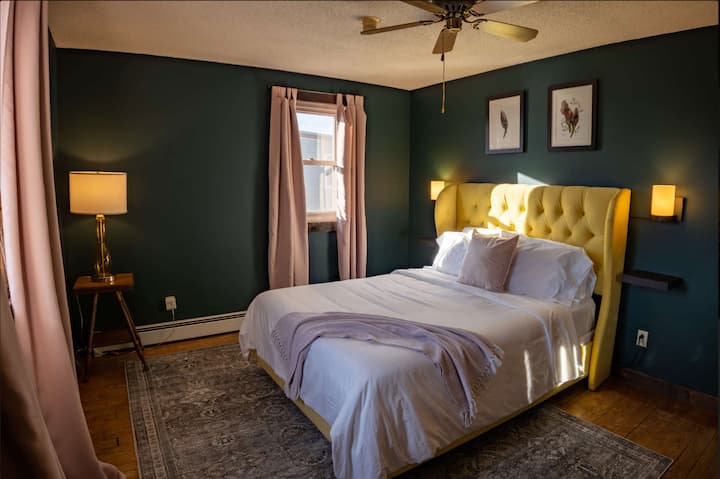 Milo's Guesthouse Suite 1 - Davis, WV