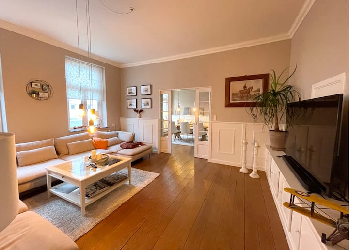 Stor Lejlighed Midt I Centrum - Sønderborg