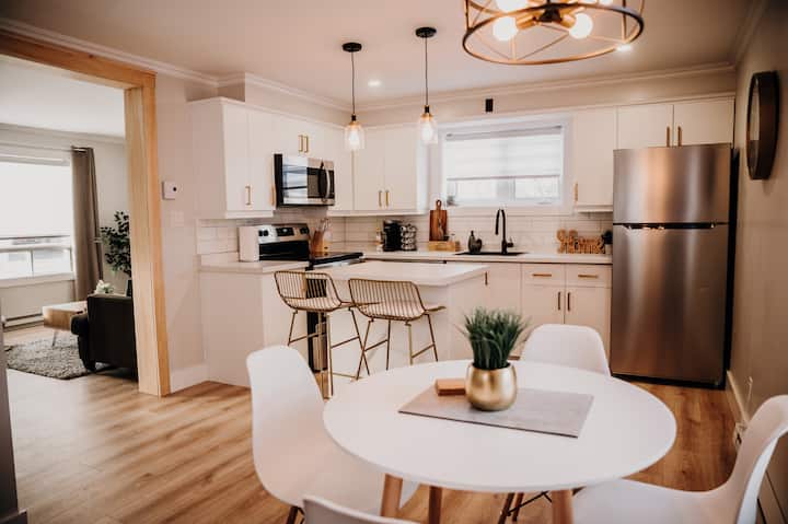 Saint-Arthur Vacation Rentals & Homes - New Brunswick, Canada | Airbnb