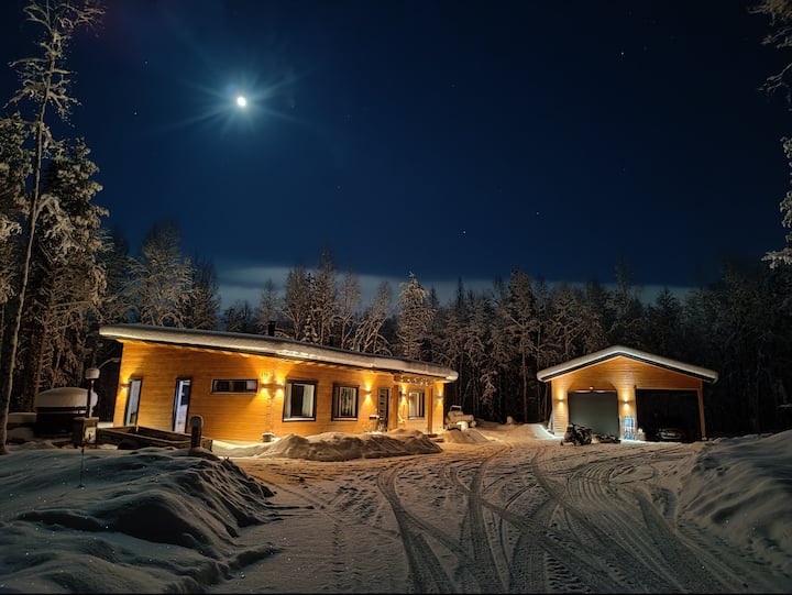 Arctic Log House - Rovaniemi