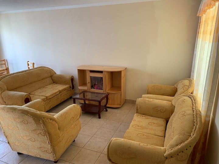 Casa En Urb. Privada - Ambato - Ambato
