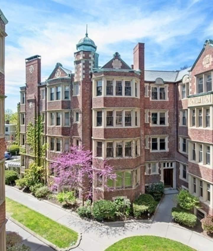 Renovated Apartment Near Harvard - Dorchester, MA